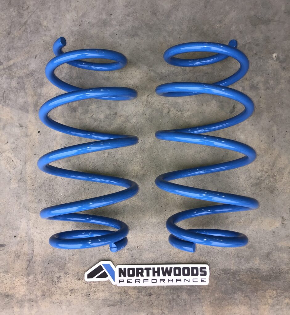 PERFORMANCE SPRING KIT FRONT- HIGHLANDER | Northwoods Performance
